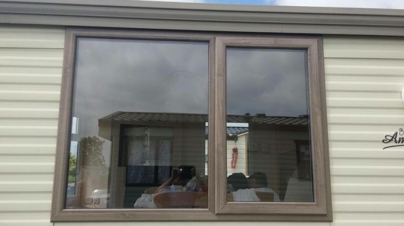 Evesham Antique Teak – WestCoast Caravan Windows and Doors