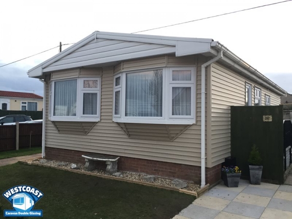 External vinyl cladding for residential park homes – WestCoast Caravan ...